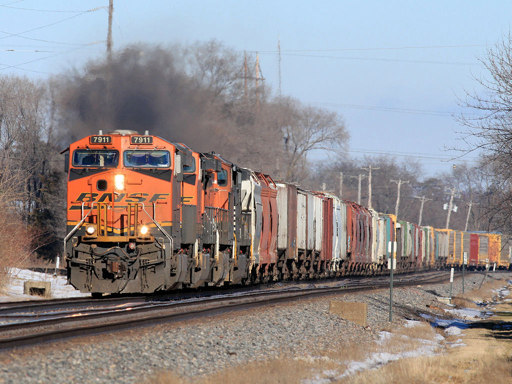 BNSF 7911